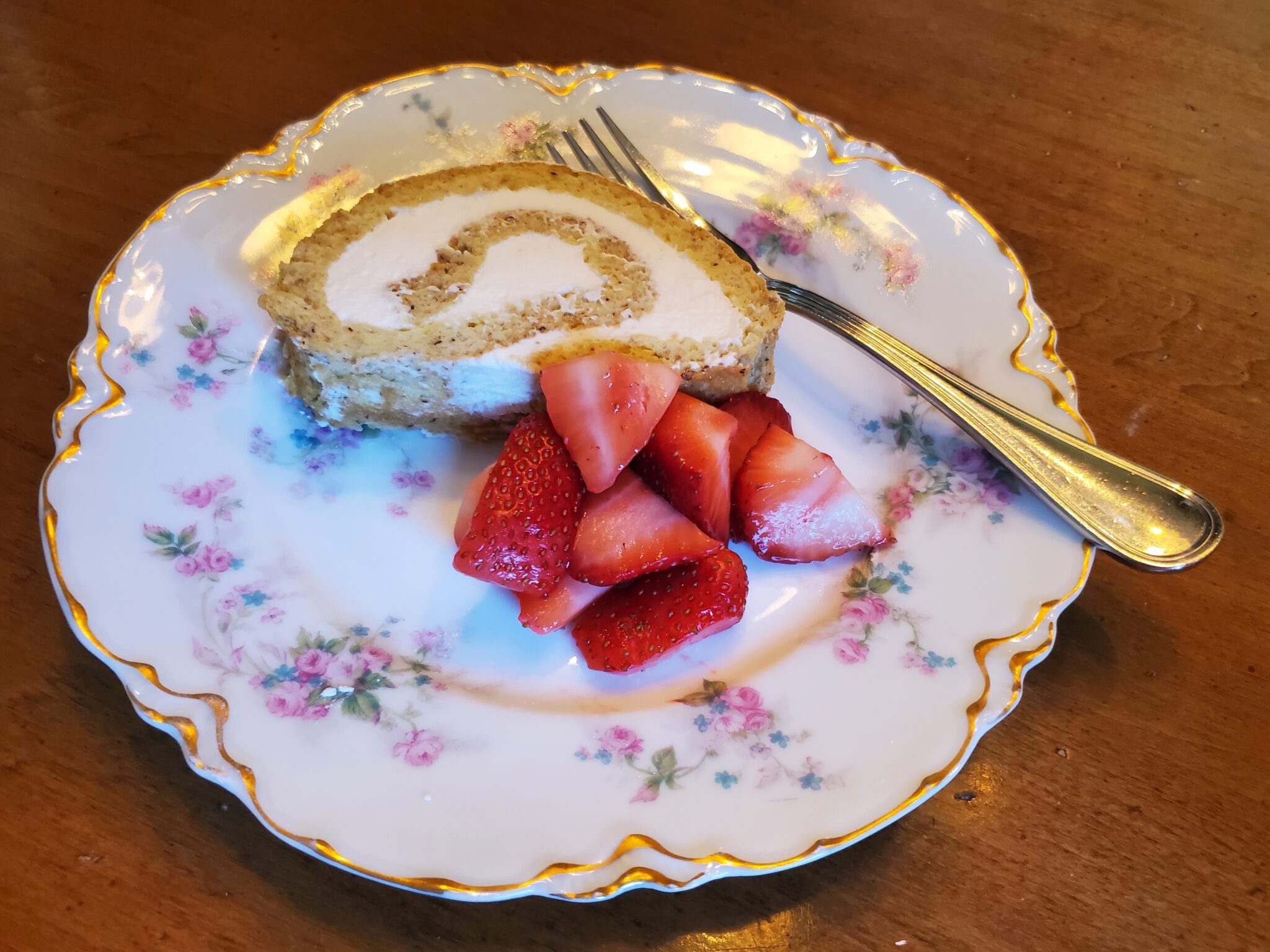 Hazelnut Cake Roll - The Friday Baking Project