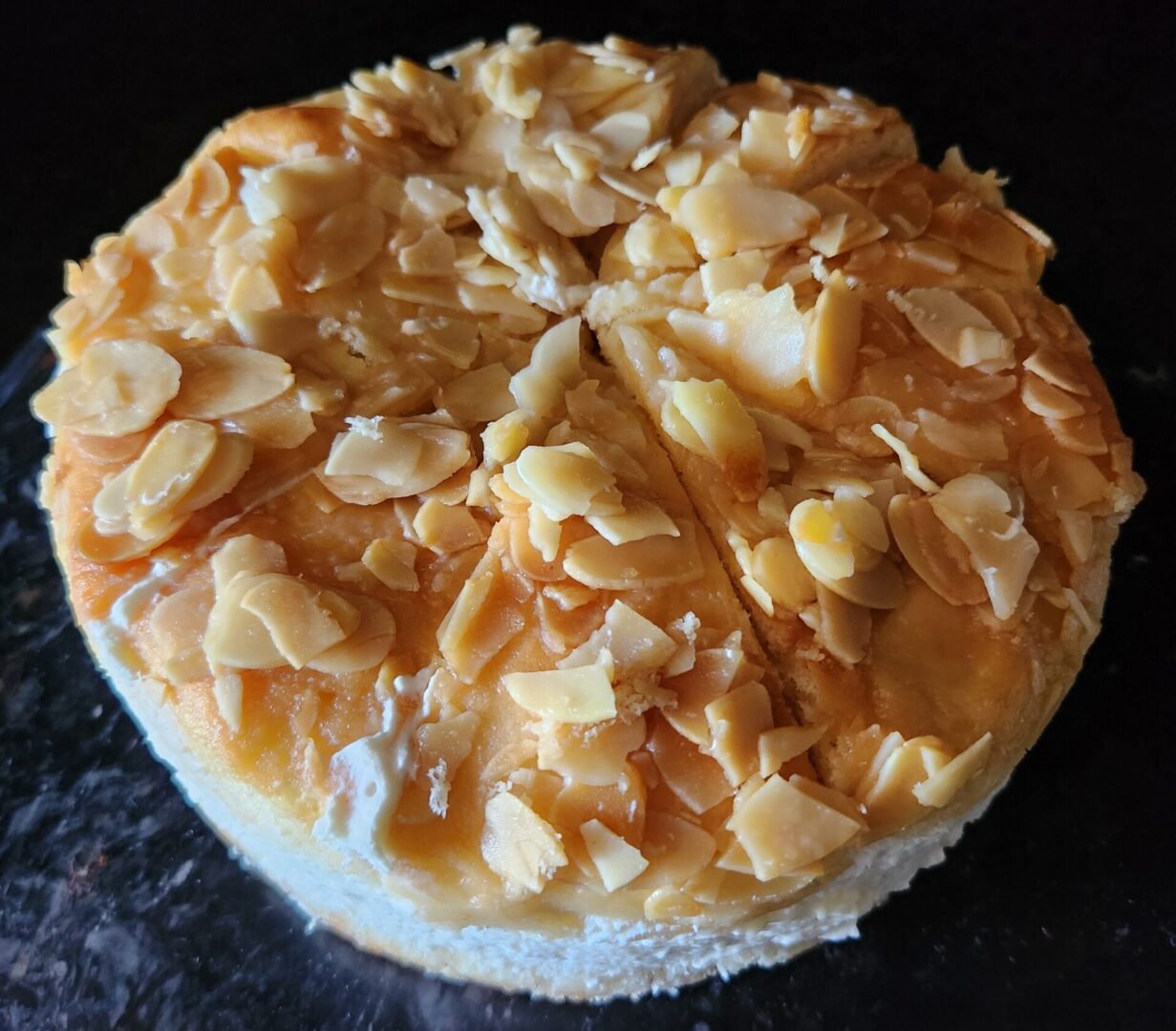 Bee Sting Cake (Bienenstich) - The Friday Baking Project